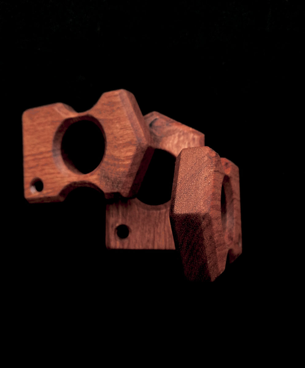 Studio Steyl wooden knuck (pointed, rose wood) – Grit Equip