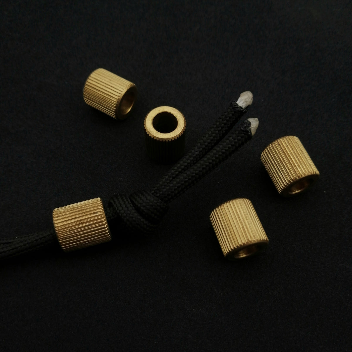 fluted brass bead (made by PVB knives) – Grit Equip